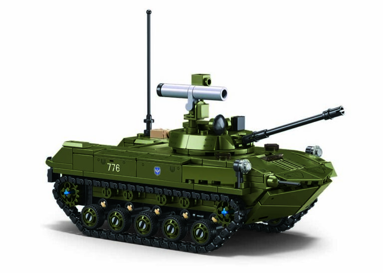 Sluban Soviet BMD-2S Recon Vehicle: 1:35 Scale Modern Conflict Brick ...